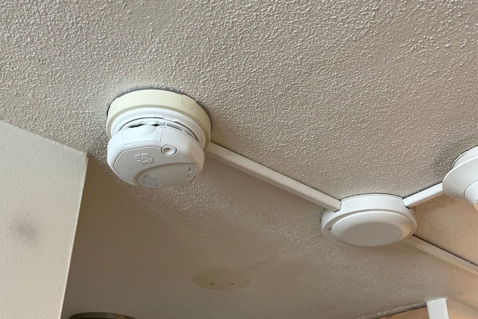 How to Install a Hardwired Smoke Detector | The Electricians