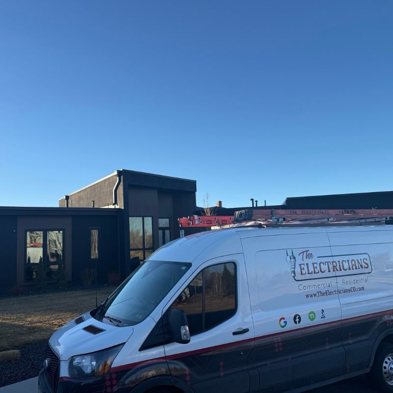 How to Choose a Reliable Emergency Electrician in Denver